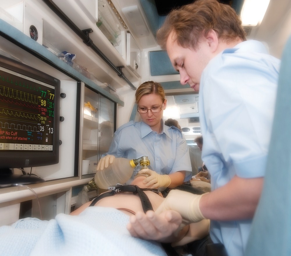 Resusci Anne para RCP avanzada | Laerdal Medical