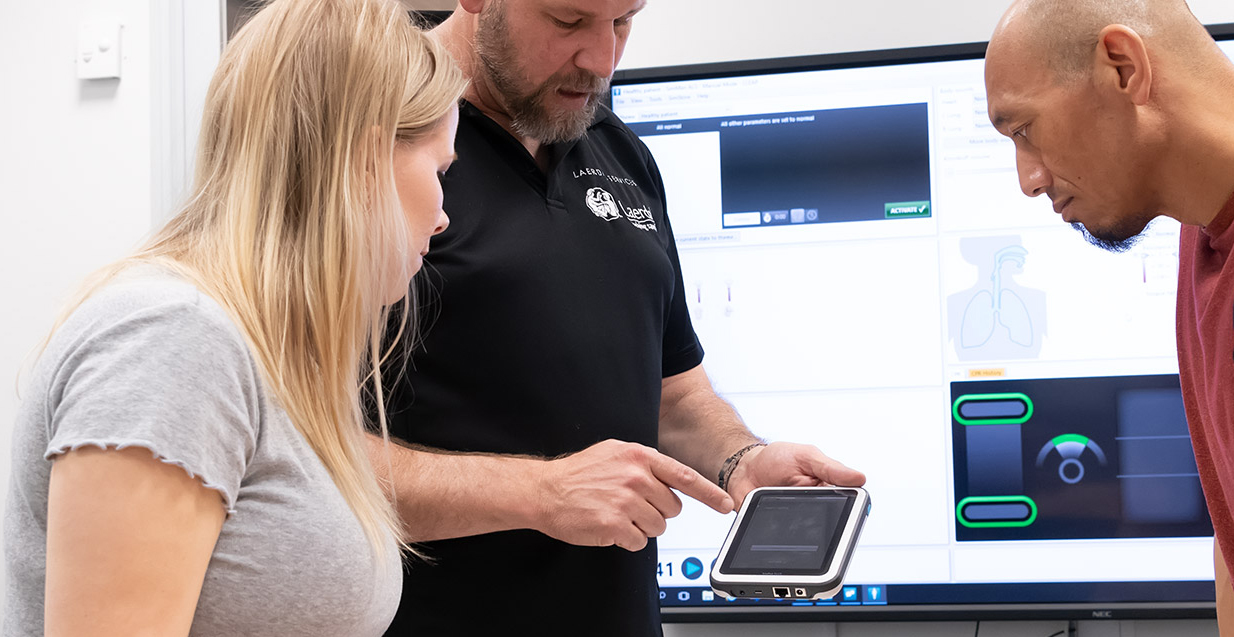 Schulung mit SimPad | Laerdal Medical