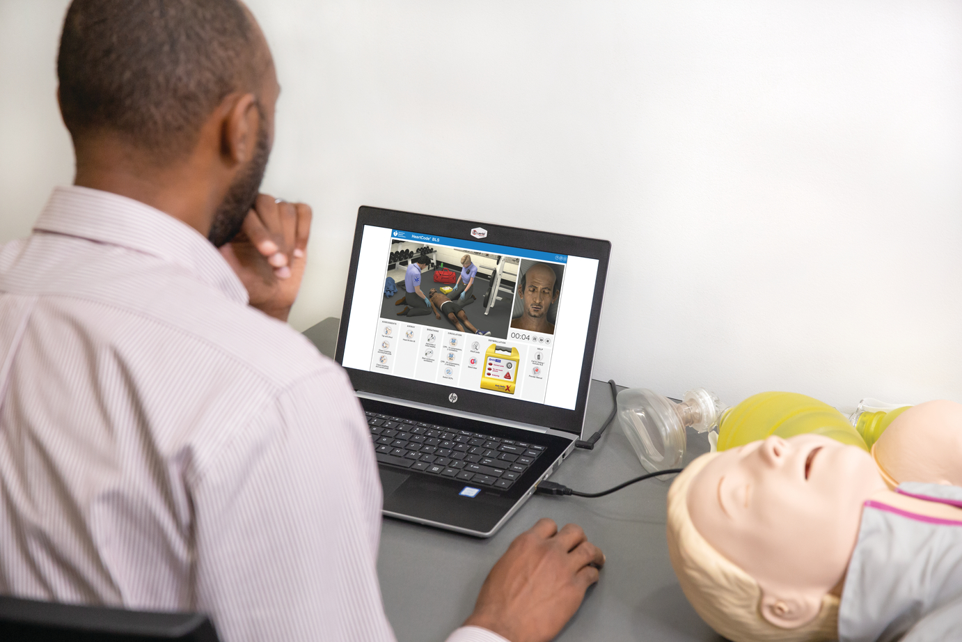 The Benefits of eLearning in CPR Training | Laerdal Medical | Laerdal ...