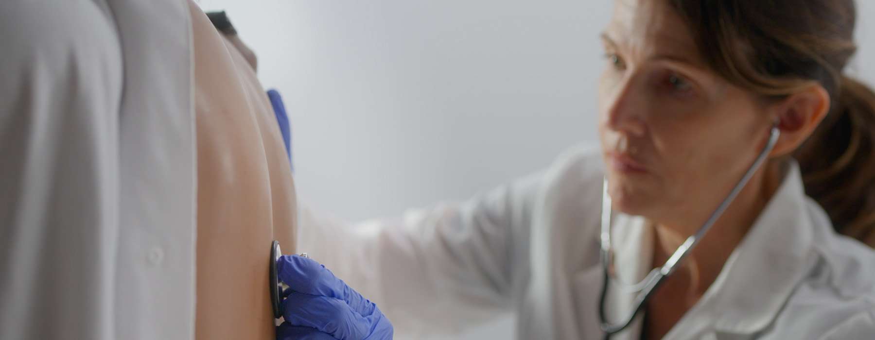 5 sätt att spara resurser med medicinsk simulering | Laerdal Medical